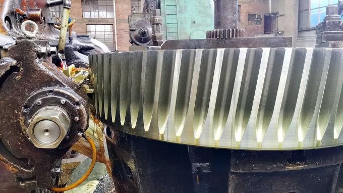 AISI 4140 Forging Steel Helical Transmission Gears 9 Module For ...